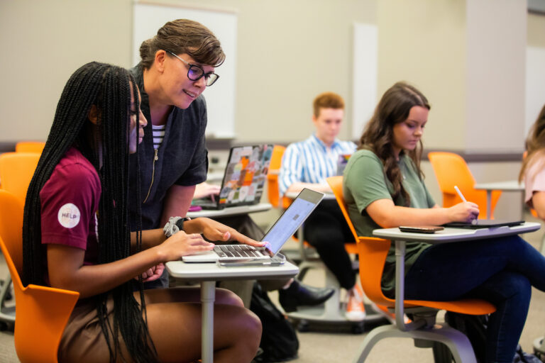 Part-time English Program | English Language Institute